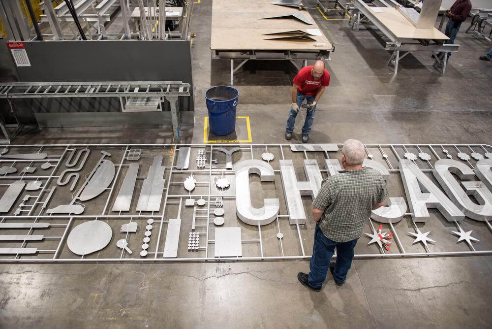 Linkedin Chicago Office Design | Dimensional Innovations